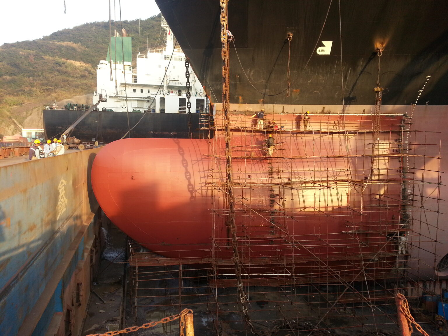 Afloat Ship Repairs – Okean One